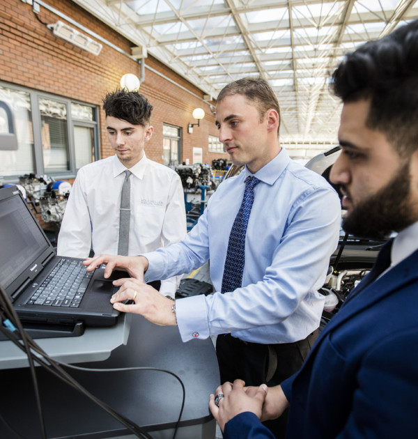 Homepage - Volkswagen Apprenticeship Programme